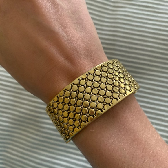 Jewelry | Chunky Gold Bangle With Detailing | Poshmark